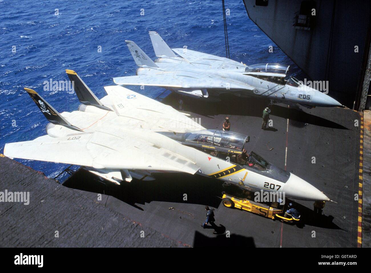 US NAVY, F 14 "Tomcat" fighter aircraft on Nimitz aircraft carrier ...