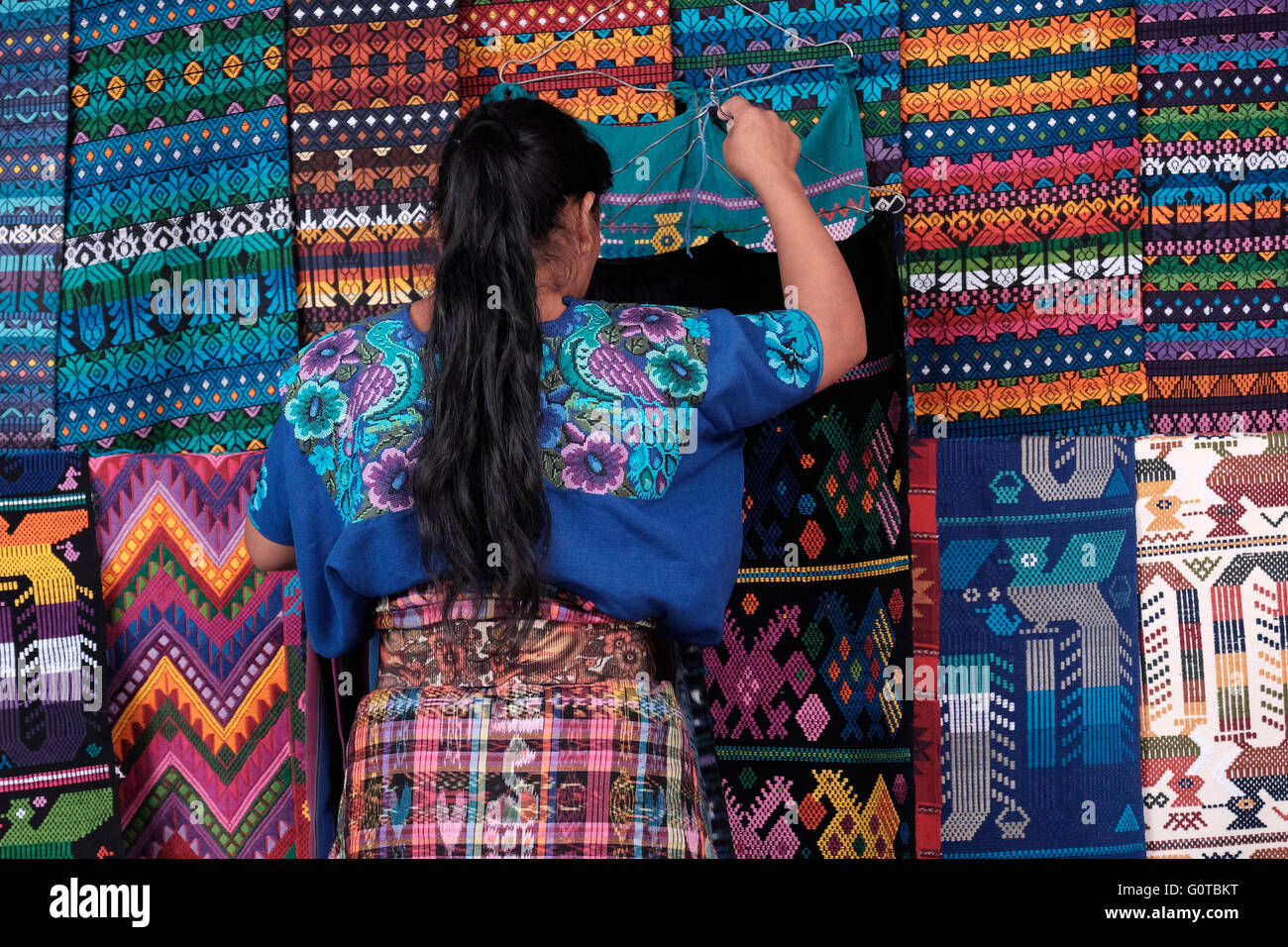 Mayan fabrics hi-res stock photography and images - Alamy