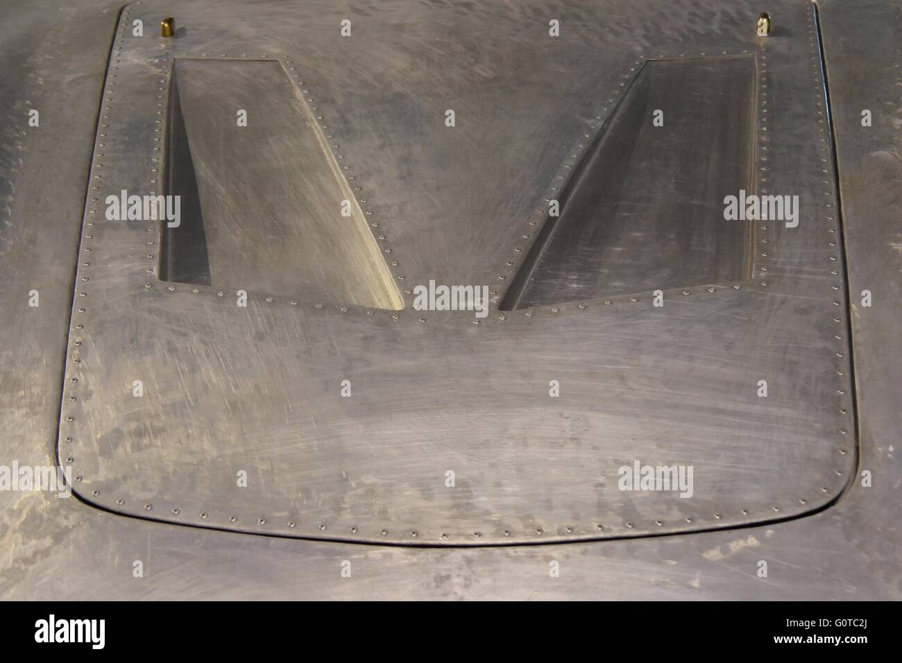 Car hood hi-res stock photography and images - Alamy