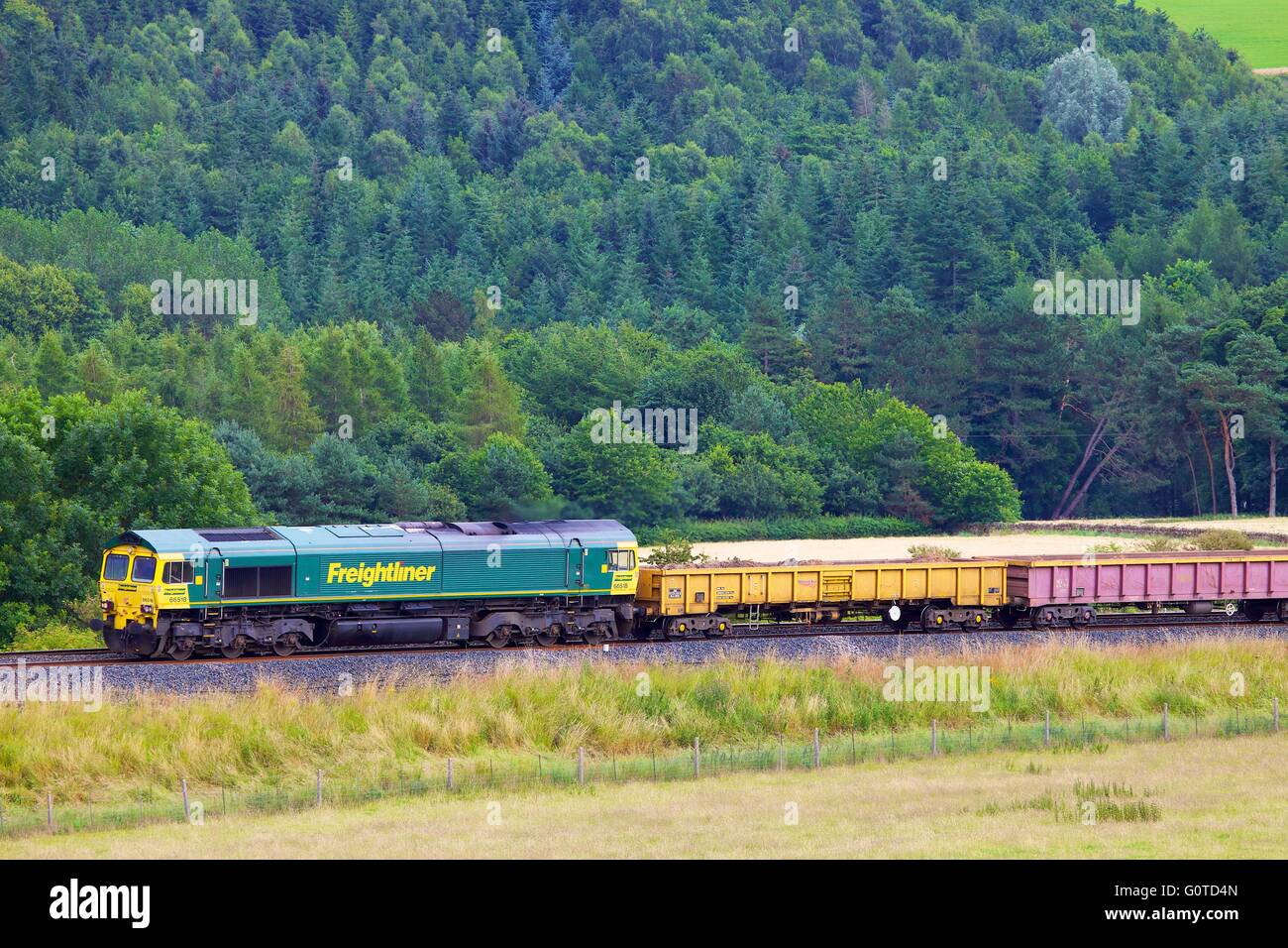 Freightliner train engine hi-res stock photography and images - Alamy