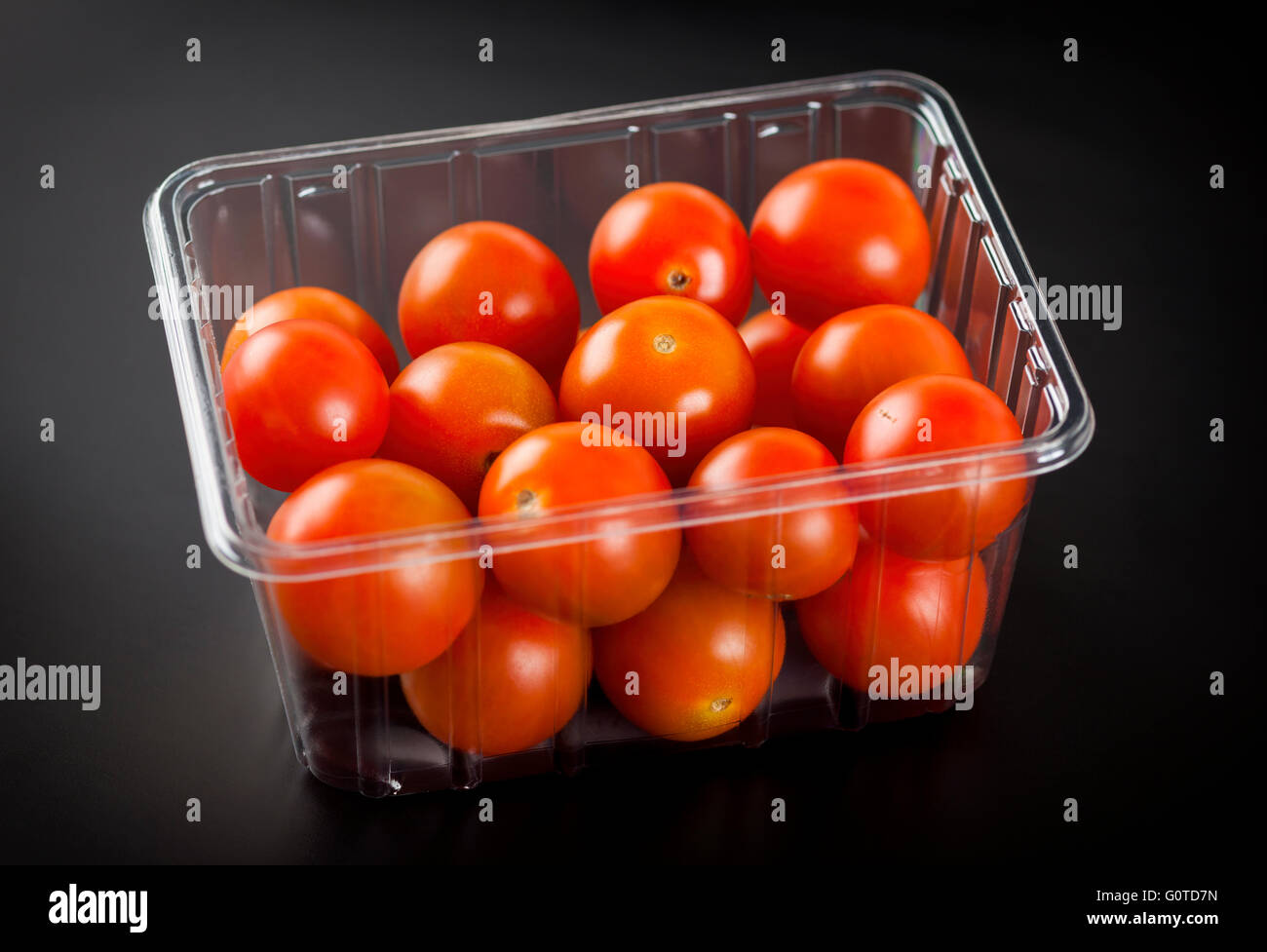 Tomato cherry in plastic box hi-res stock photography and images - Alamy