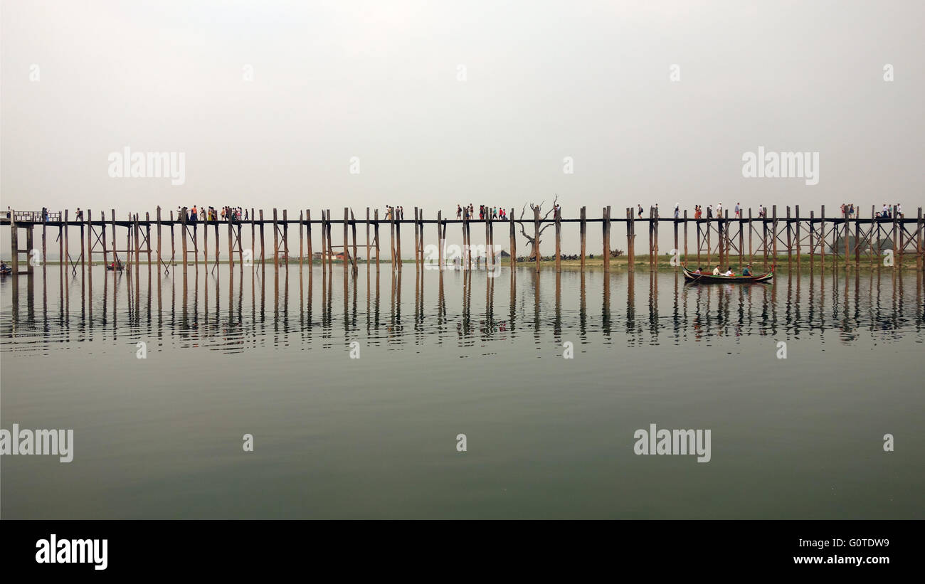 Bridge in myanmar hi-res stock photography and images - Alamy