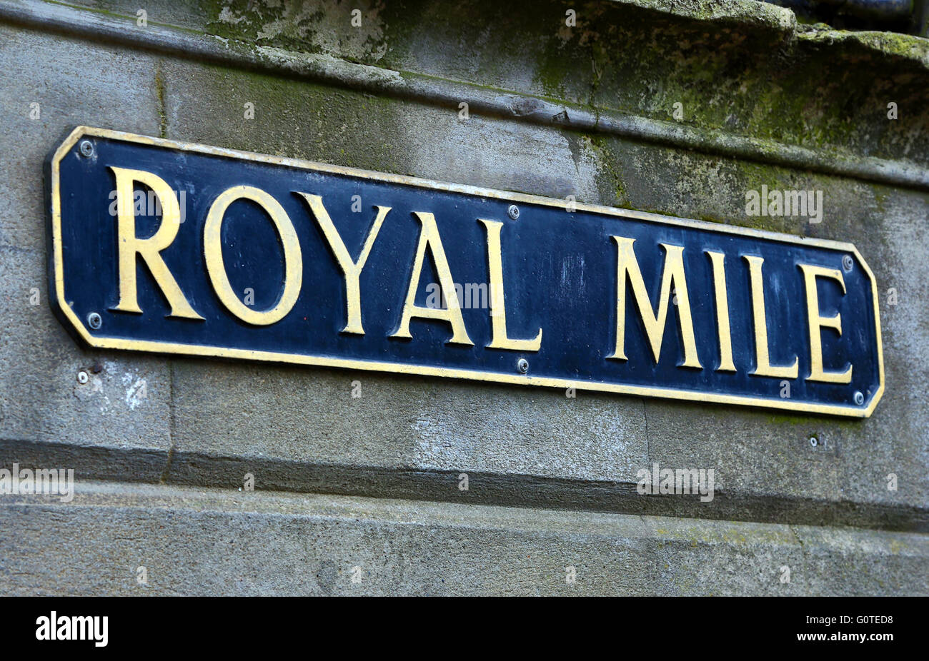 Road signs scotland hi-res stock photography and images - Alamy