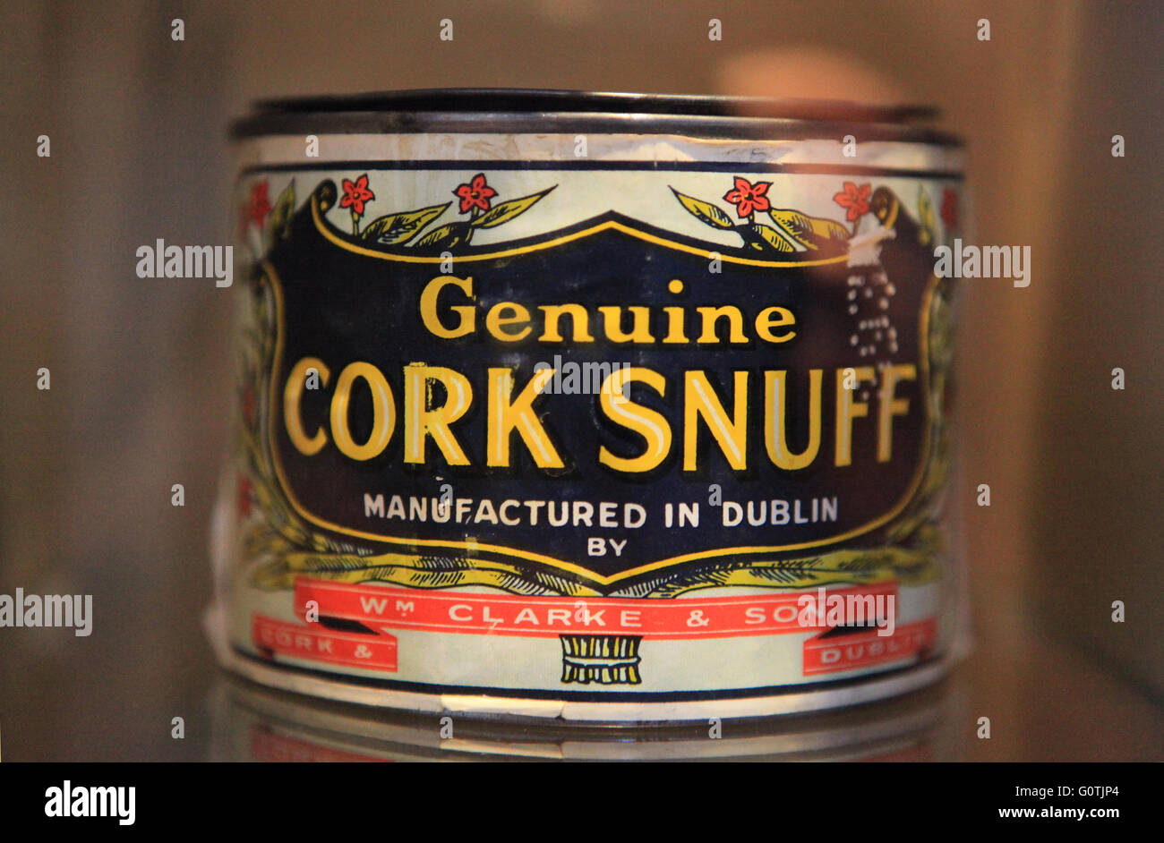 Snuff tin hi-res stock photography and images - Alamy