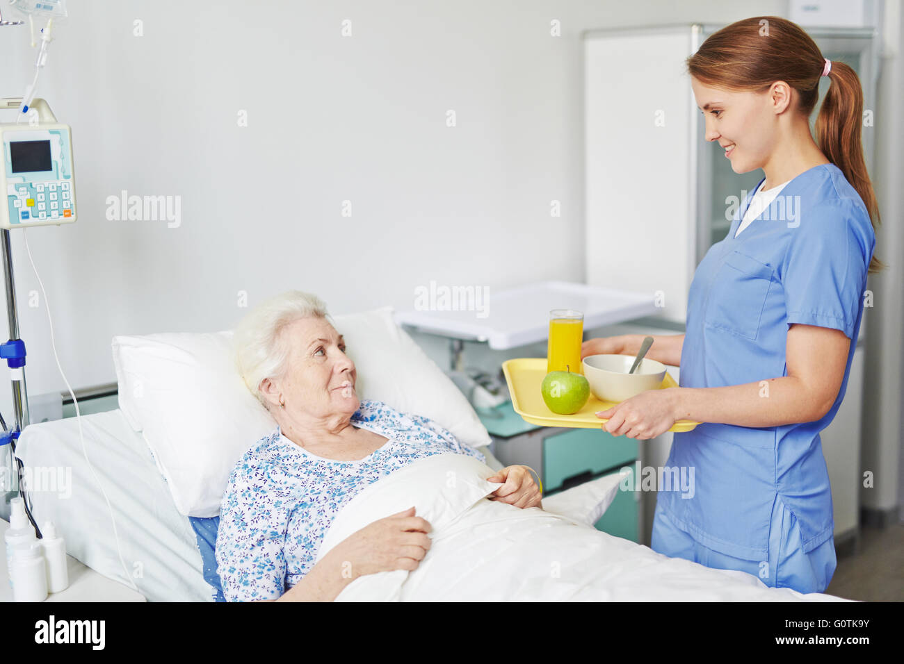 Breakfast in hospital Stock Photo - Alamy