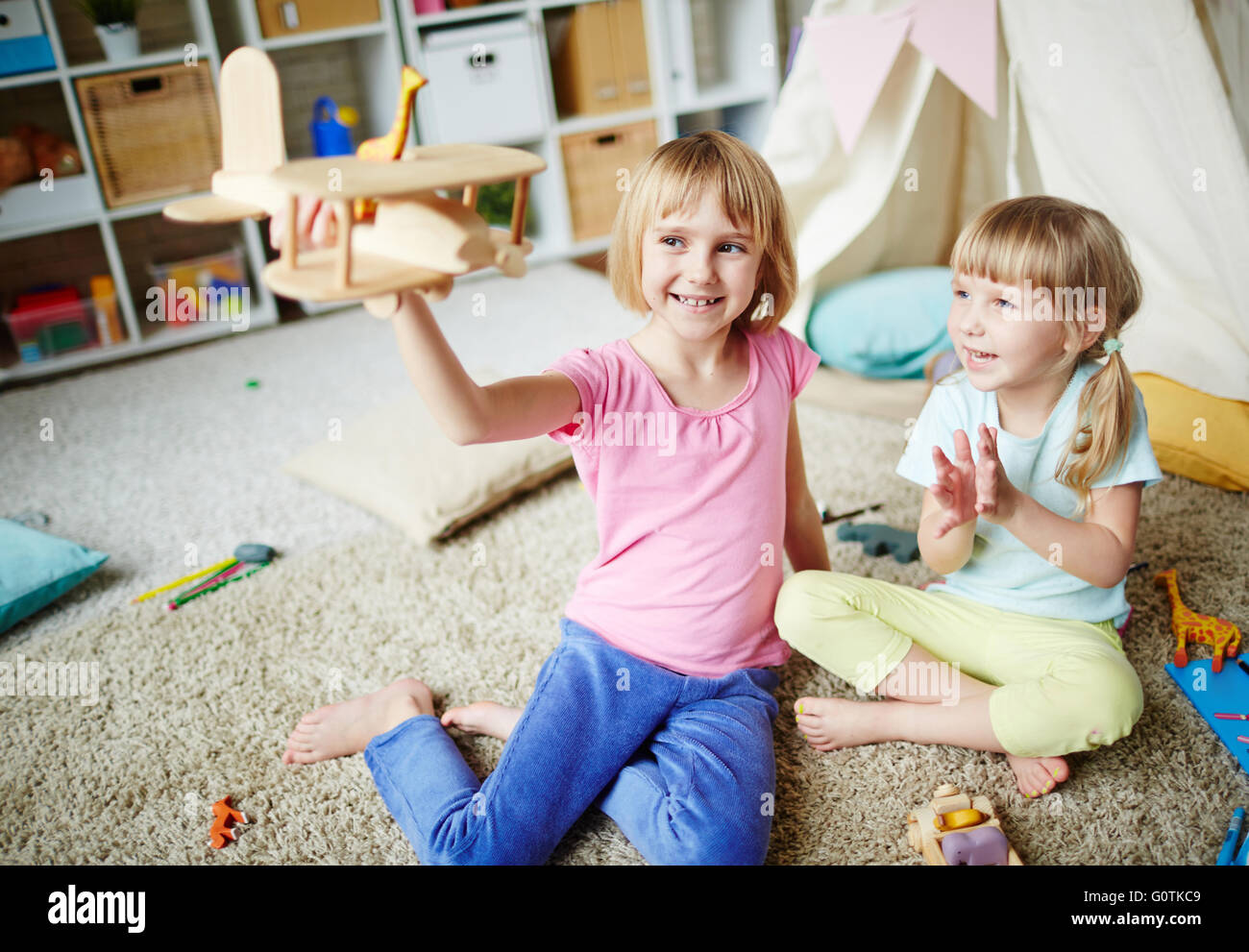 Preschool girl girls hi-res stock photography and images - Alamy