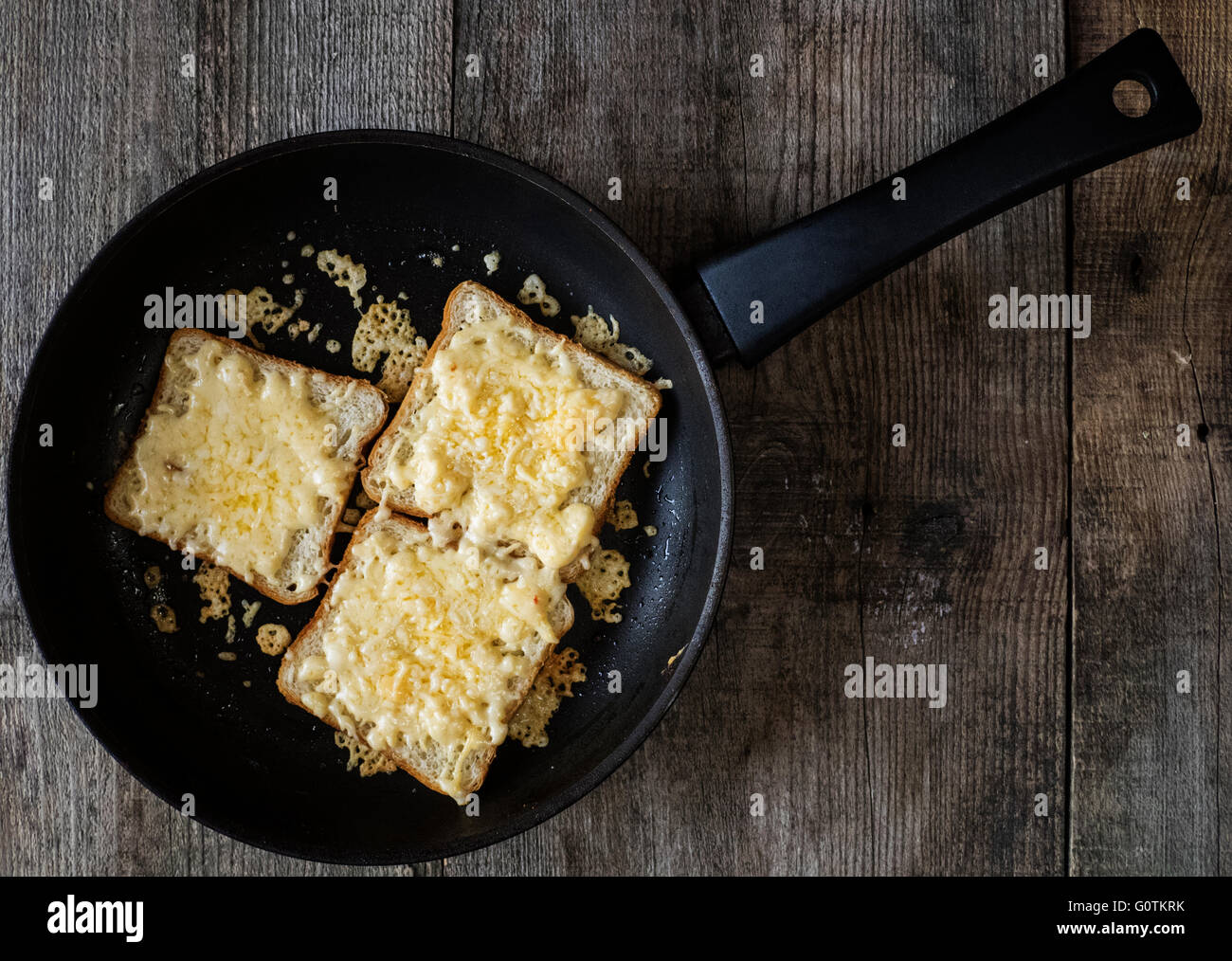 Pan fried bread cheese hi-res stock photography and images - Alamy