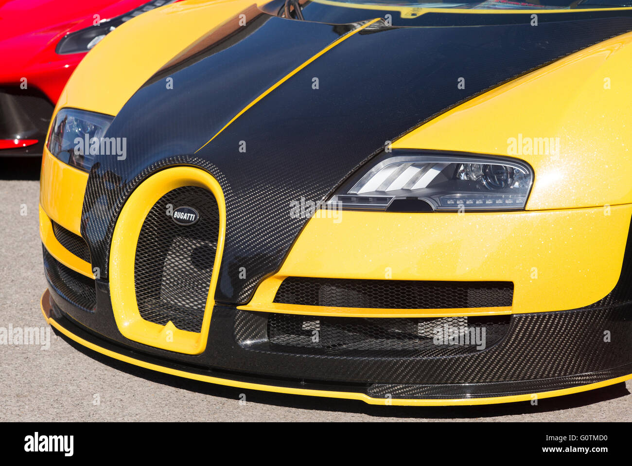 Fastest production sports car in the world hi-res stock photography and ...