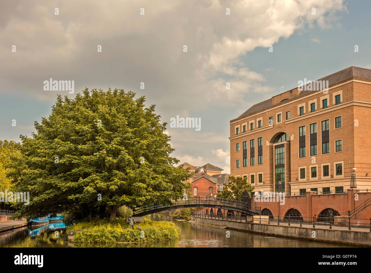 Prudential Insurance Headquarters Reading Berkshire UK Stock Photo - Alamy