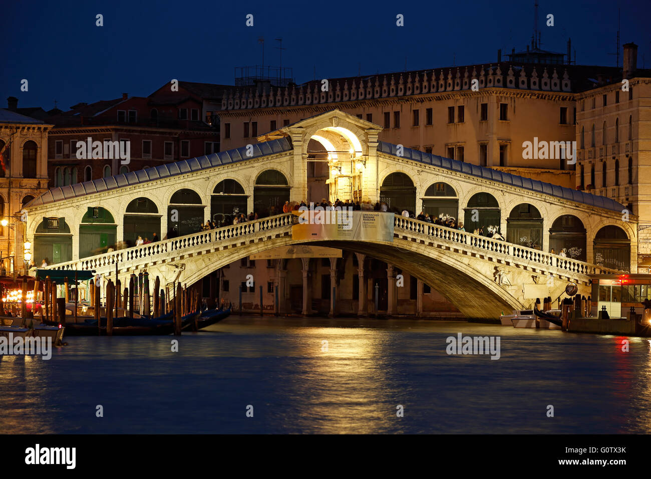 Rialto twilight venice unesco hi-res stock photography and images - Alamy