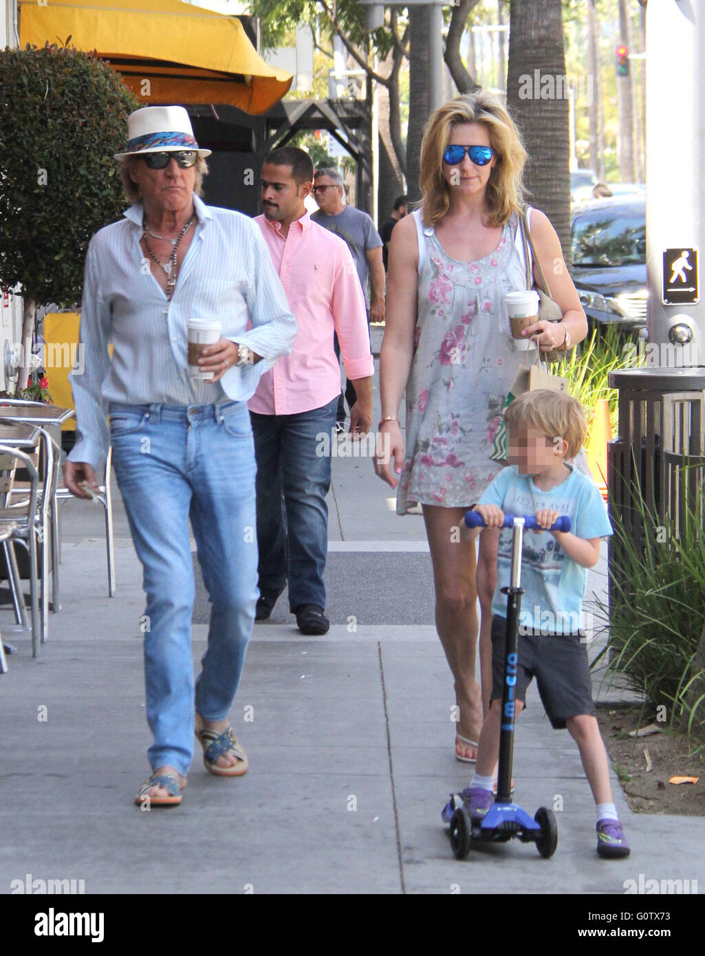 Rod Stewart and wife Penny Lancaster take their son, Aiden, to Tom's ...