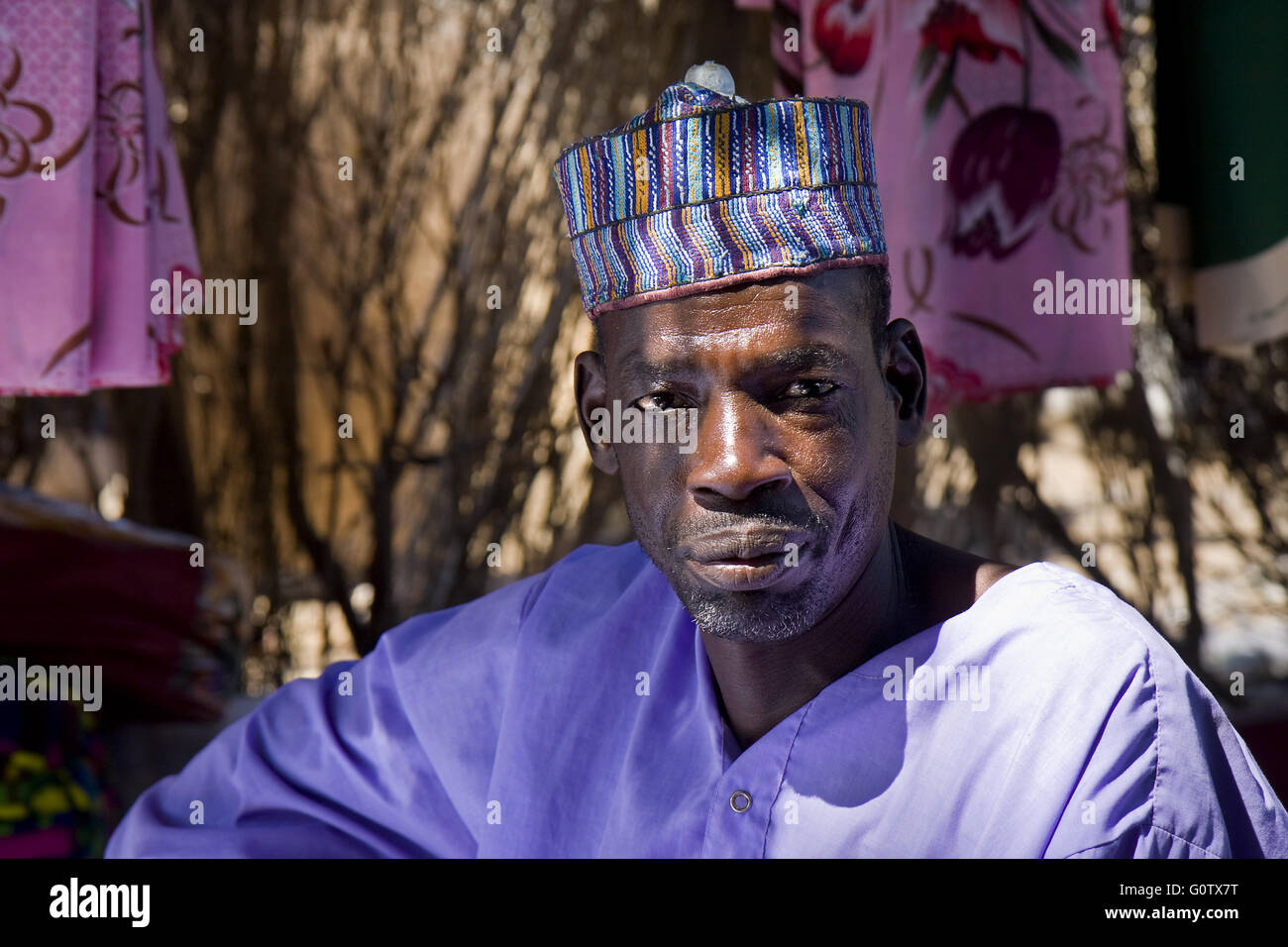Traditional man in niger hi-res stock photography and images - Alamy