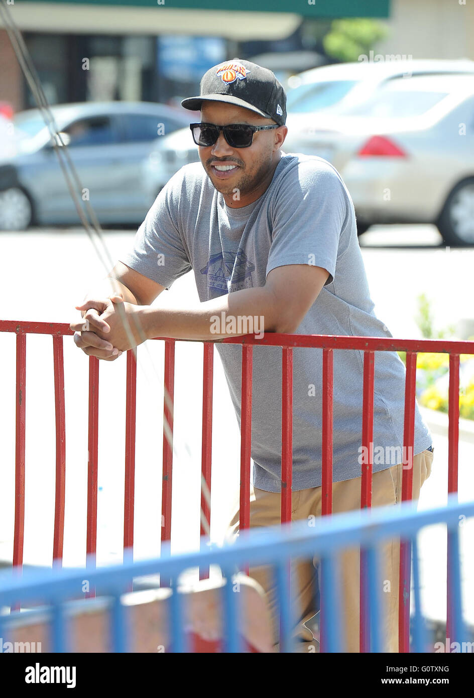 Donald faison and rocco faison High Resolution Stock Photography and ...