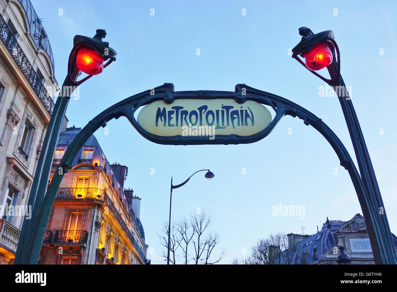 Sign at the entrance of a metro (Metropolitain) subway station in the ...