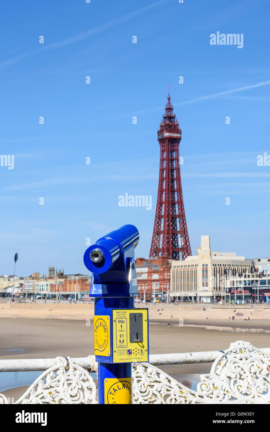 Scaffolding on tower hi-res stock photography and images - Alamy