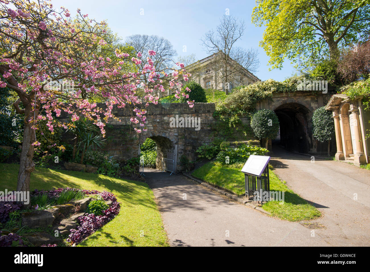 Spring at Nottingham Castle, Nottinghamshire England UK Stock Photo - Alamy