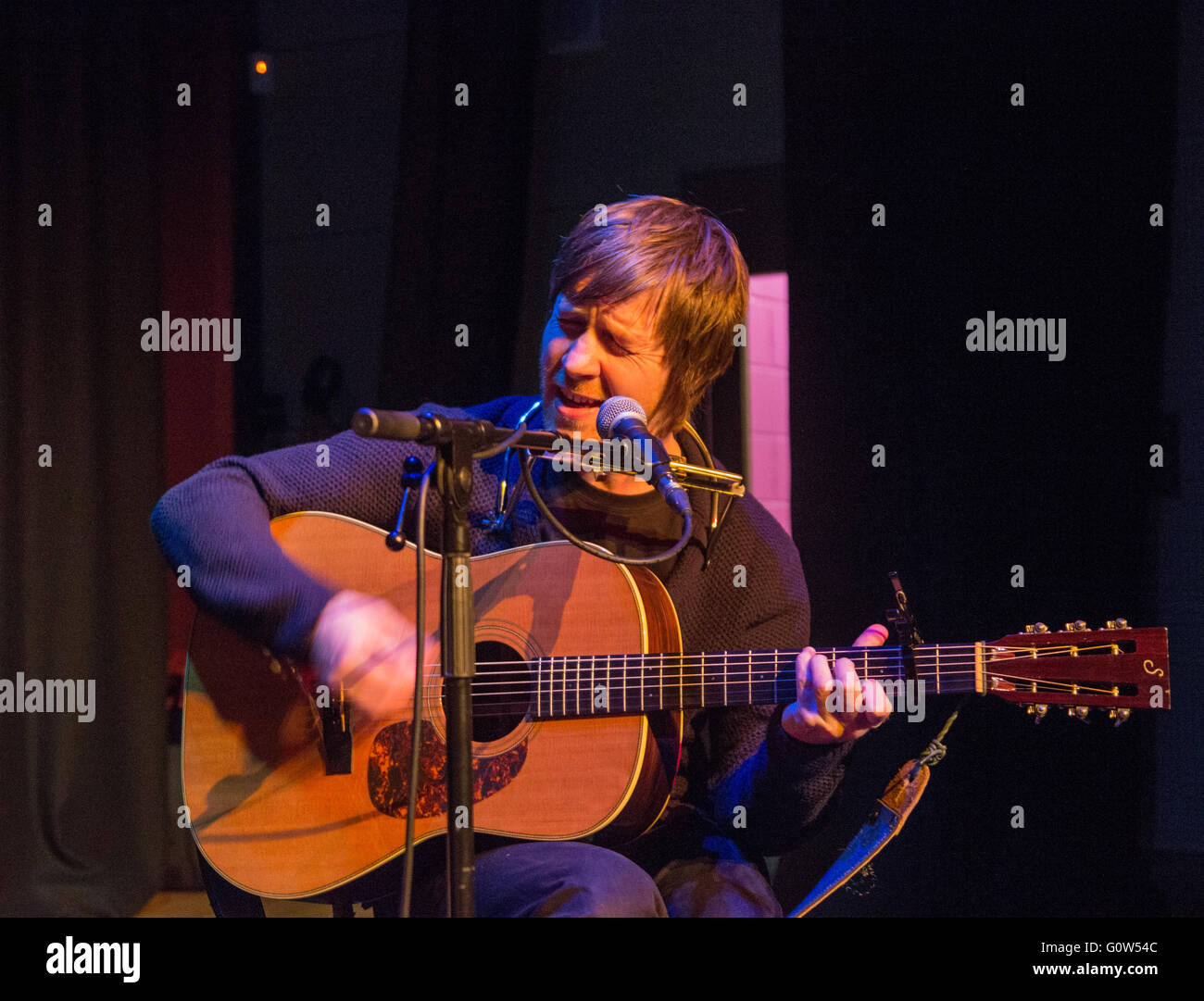 Malojian 'Stevie Scullion' in concert Stock Photo - Alamy