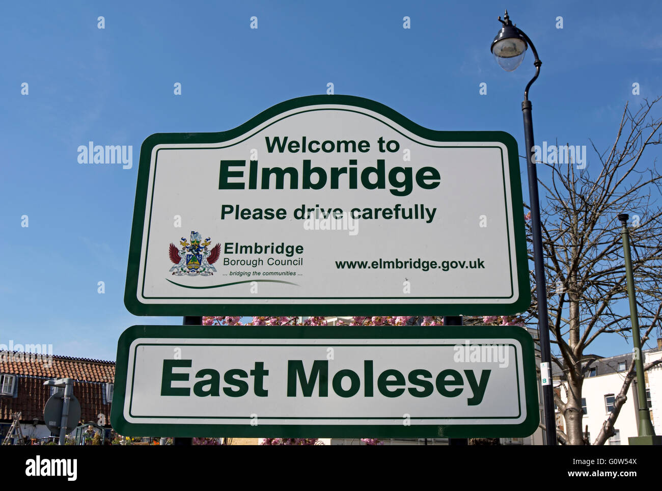Elmbridge sign signs hi-res stock photography and images - Alamy