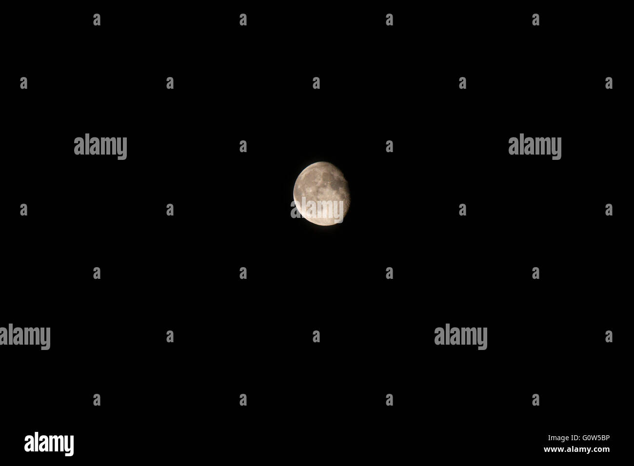 Mond hi-res stock photography and images - Alamy