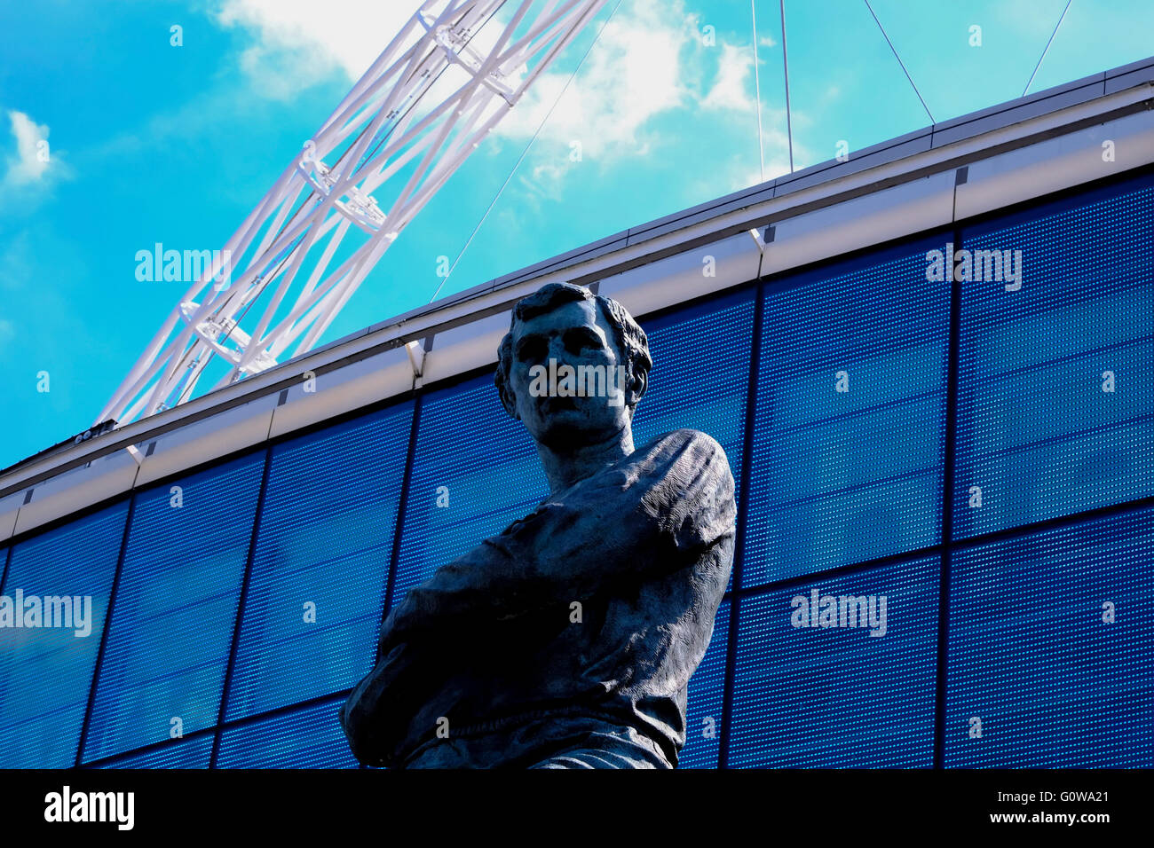 London,UK. 4th May 2016. Statue of West Ham and England World Cup ...