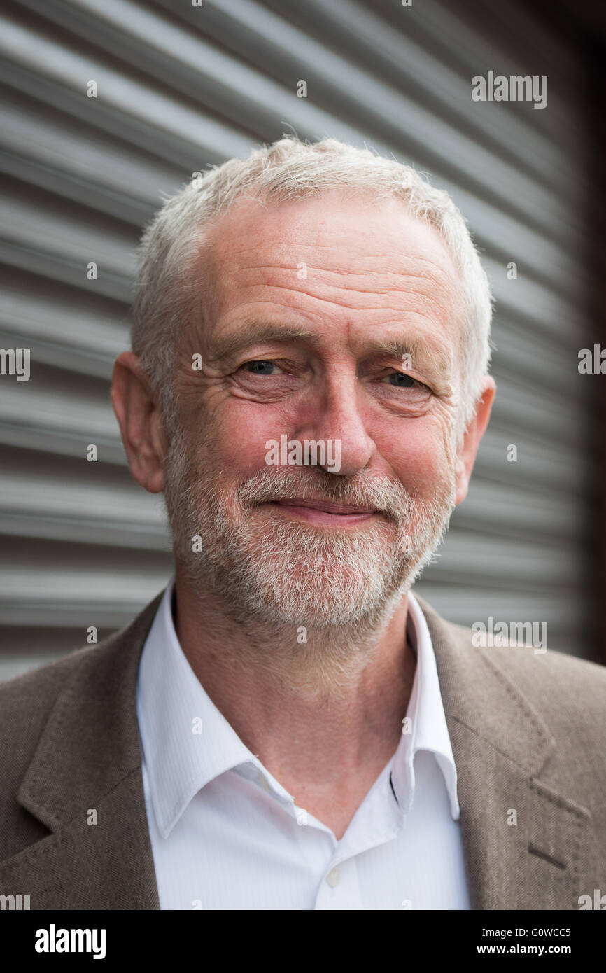 Labour leader jeremy corbyn poses hi-res stock photography and images ...