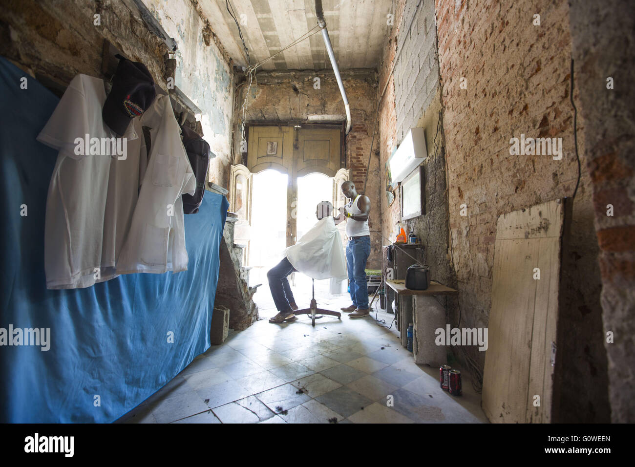 Cuban haircut hi-res stock photography and images - Alamy