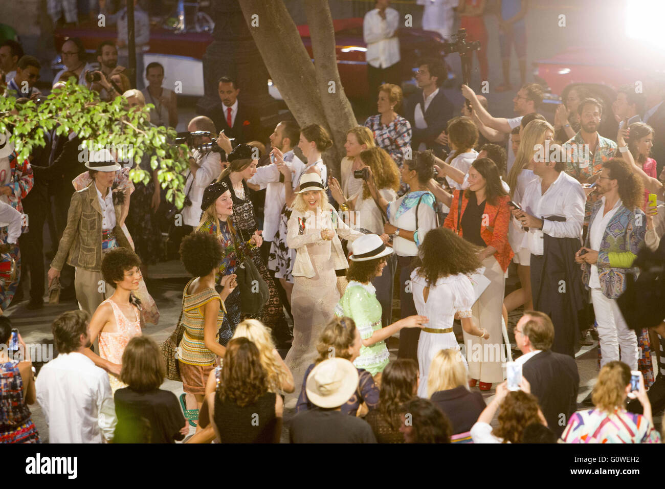 50s fashion show department store hi-res stock photography and images ...