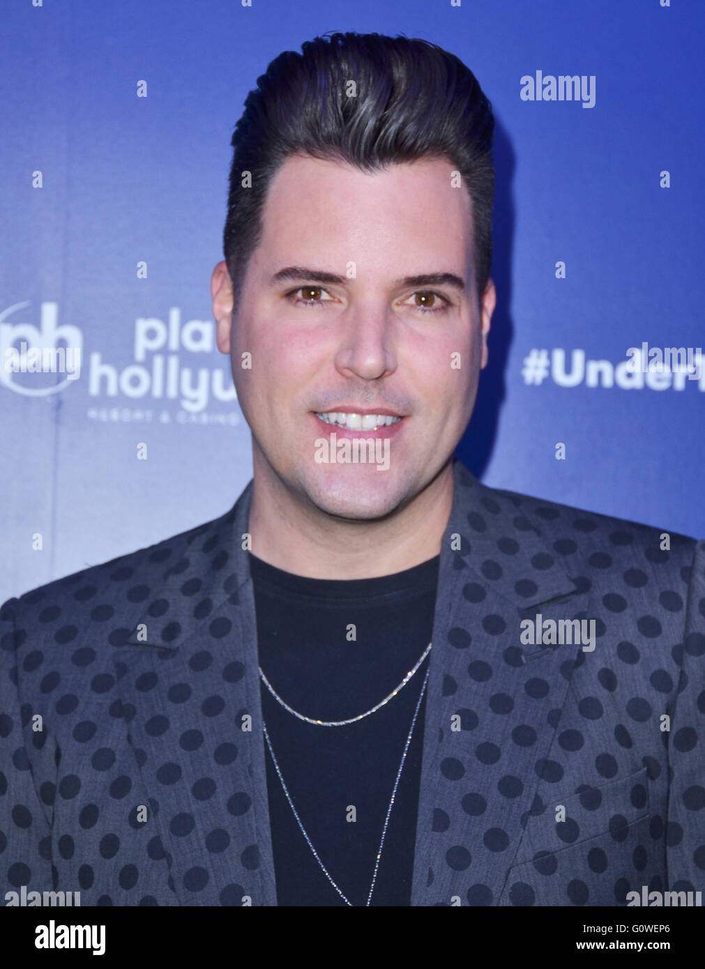 Frankie moreno hi-res stock photography and images - Alamy