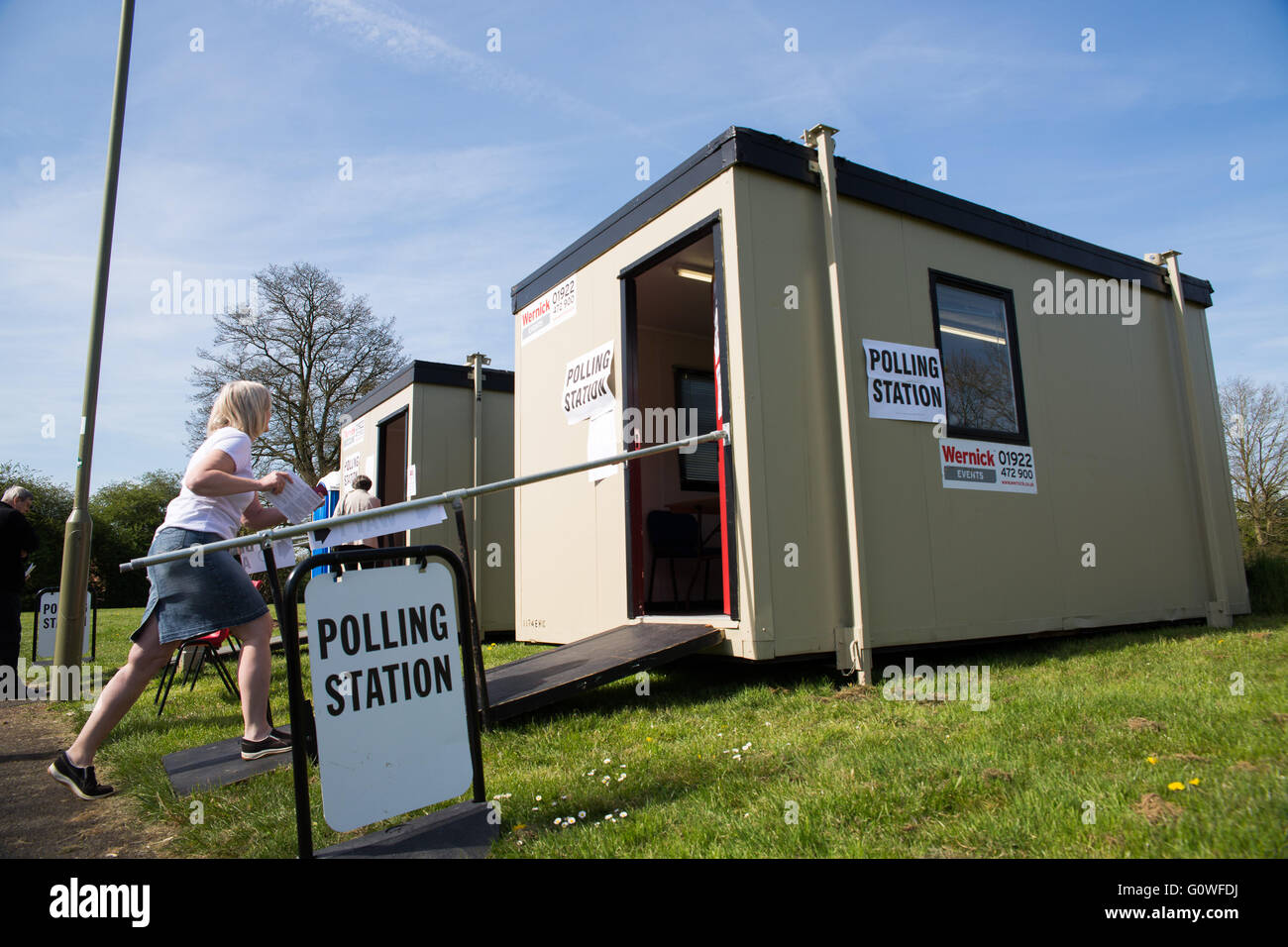 Voting Stations High Resolution Stock Photography and Images - Alamy
