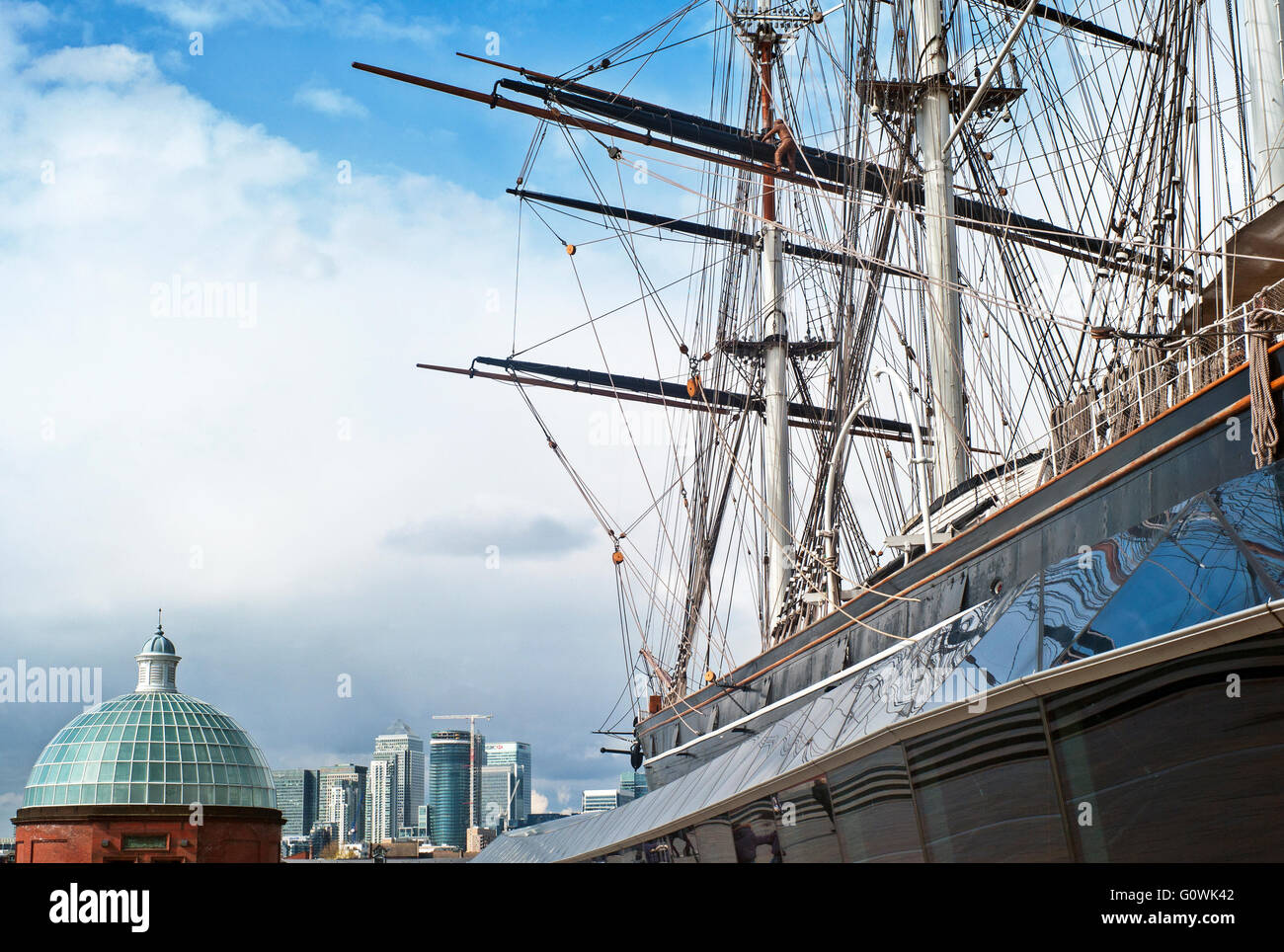 Cutty Sark ship rigging city of London in background Greenwich Stock ...