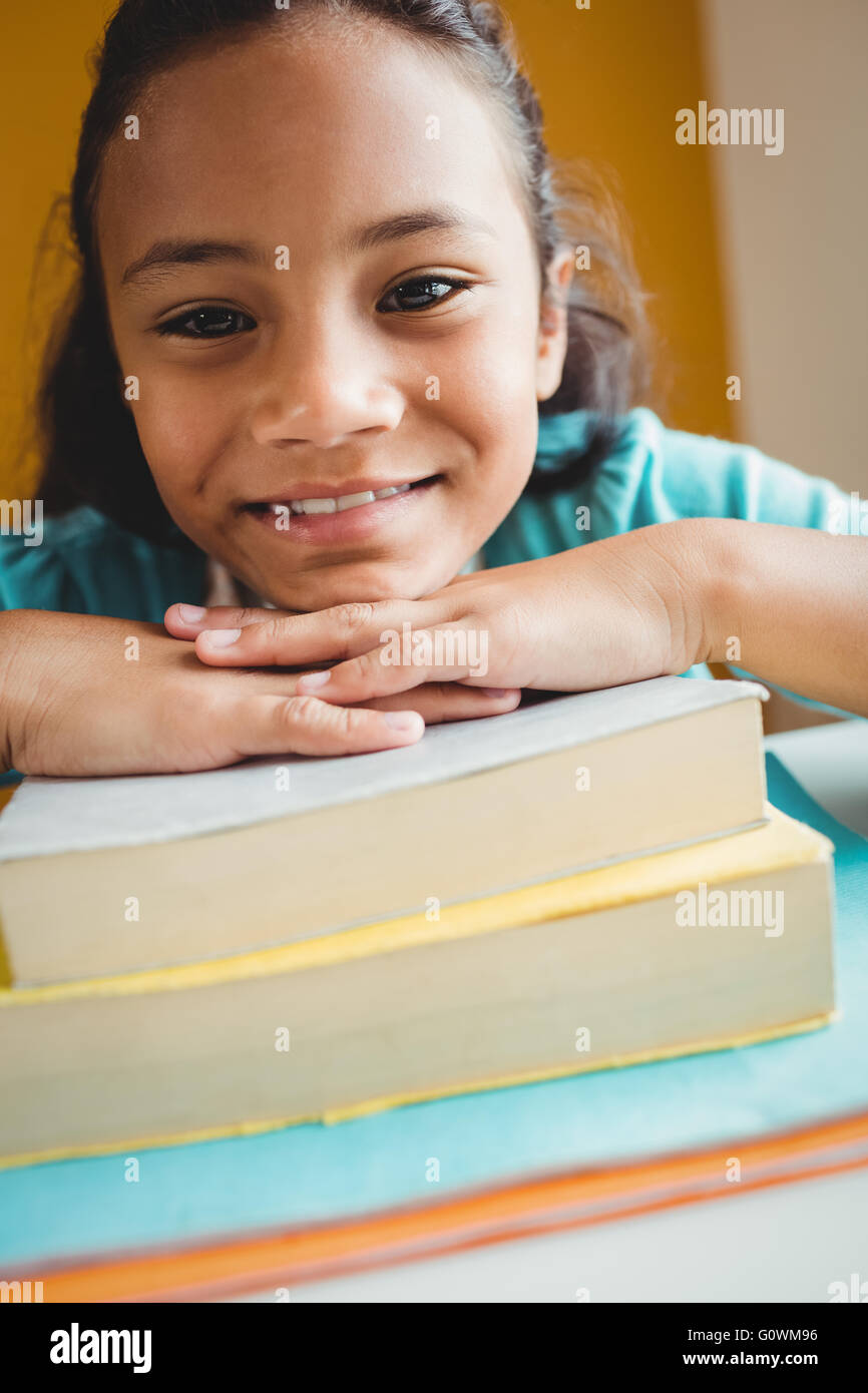 Pile books hi-res stock photography and images - Alamy