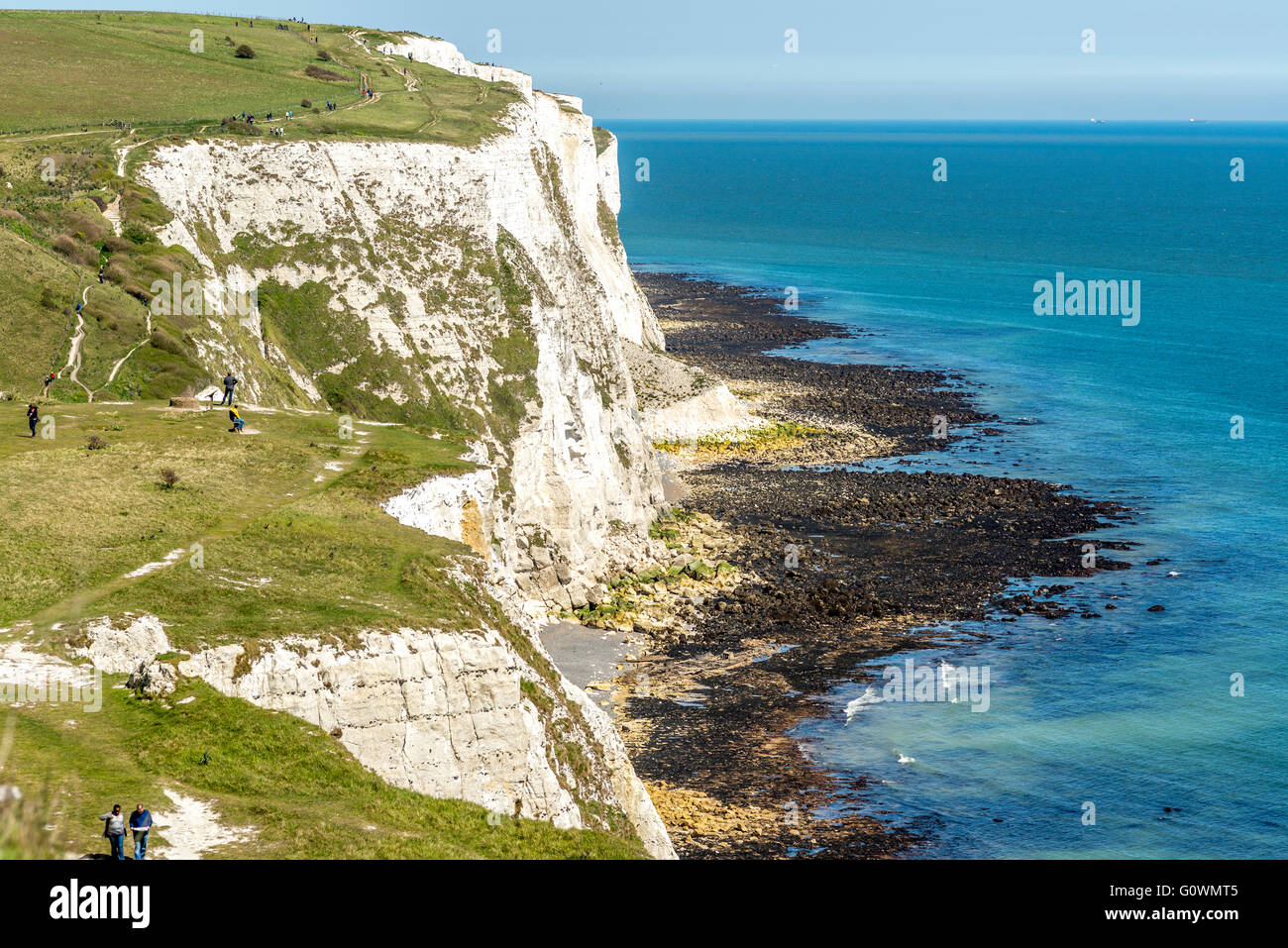 White Cliffs of Dover on a beautiful sunny day Stock Photo - Alamy