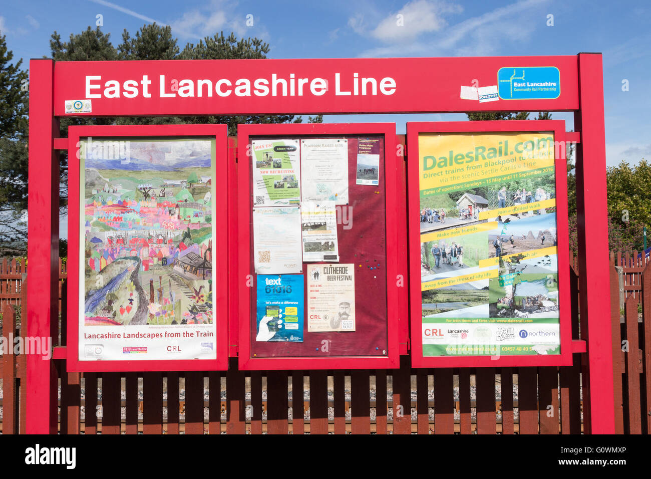 Northern line sign hi-res stock photography and images - Alamy