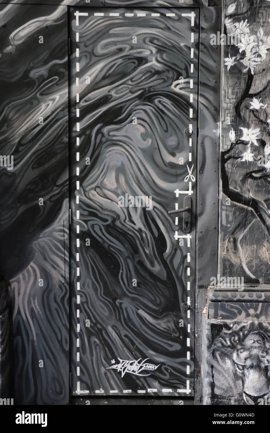 Poetic graffiti hi-res stock photography and images - Alamy