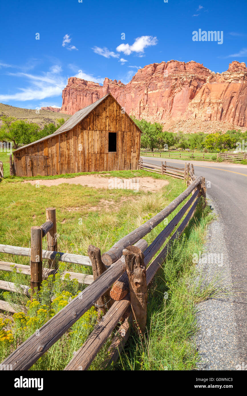 Gifford Barn by a road in Capitol Reef National Park, USA Stock Photo ...