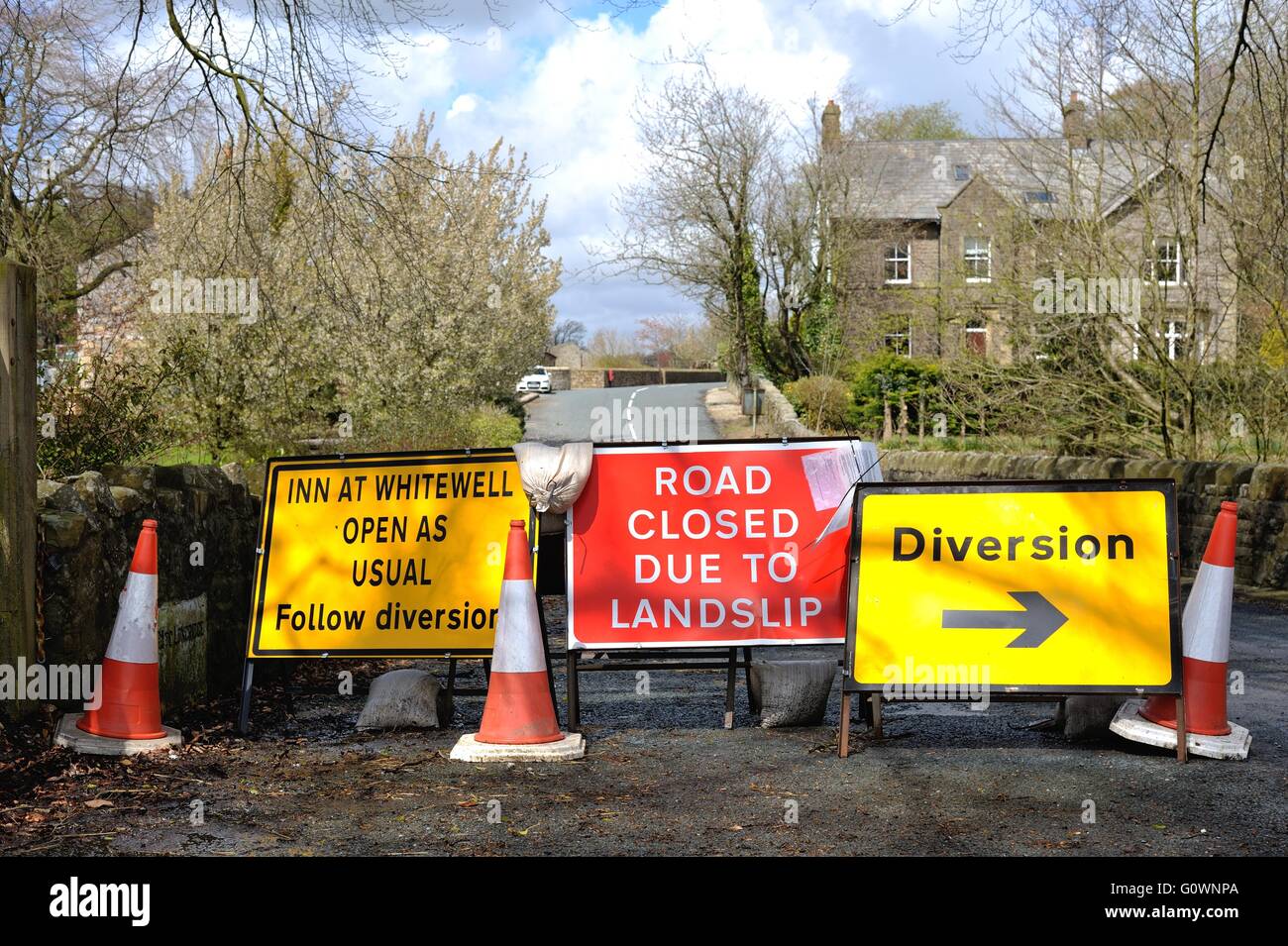 Diversion road hi-res stock photography and images - Alamy