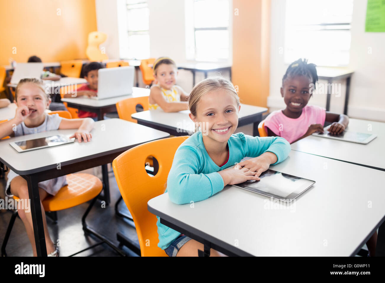 Pupils classroom hi-res stock photography and images - Alamy