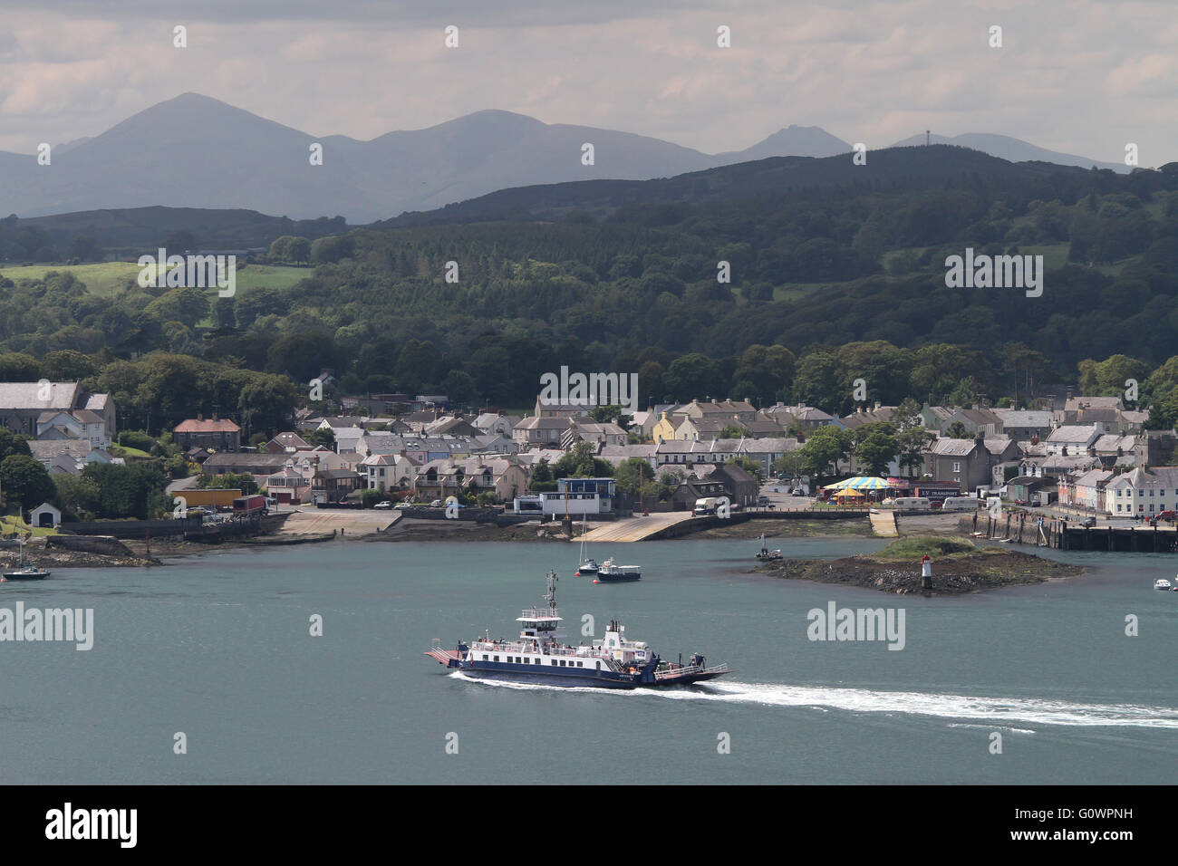 Ferry going into strangford hi-res stock photography and images - Alamy