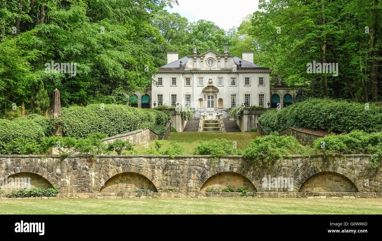 Filming in atlanta hi-res stock photography and images - Alamy