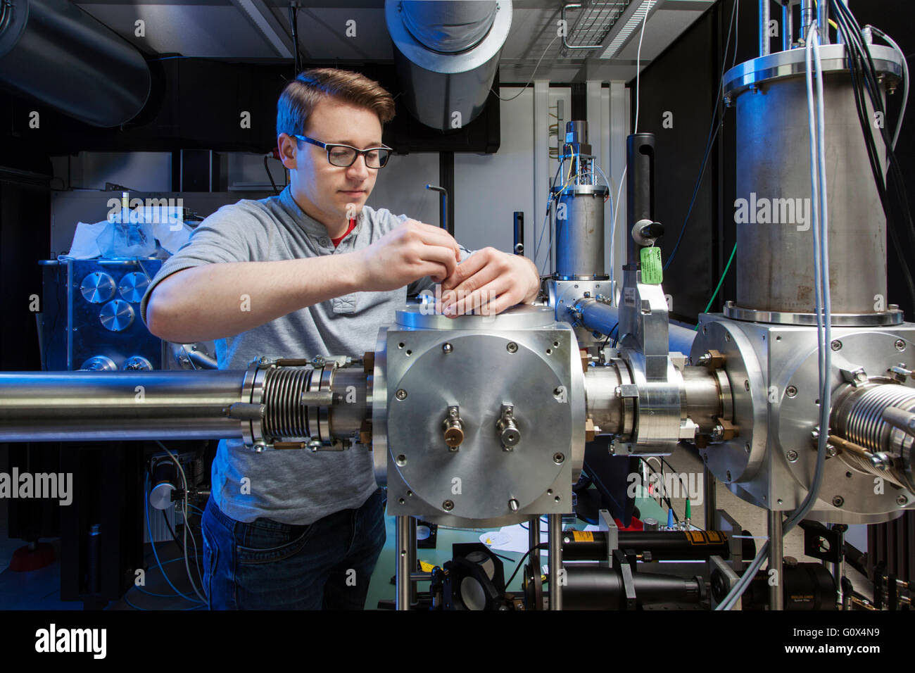 Research group of the Laser and Plasma Physics Laboratory of Prof ...