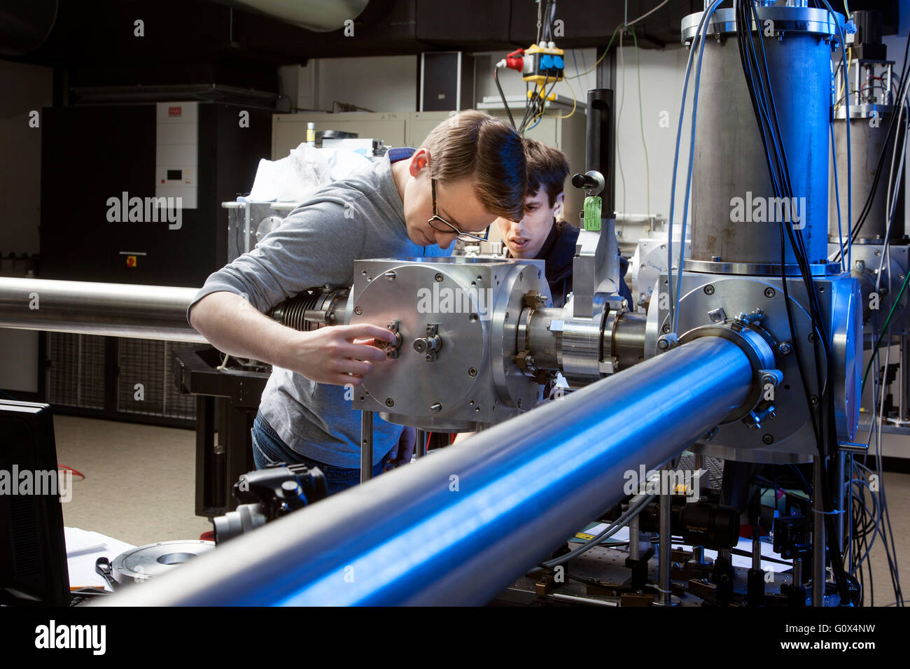 Research group of the Laser and Plasma Physics Laboratory of Prof ...