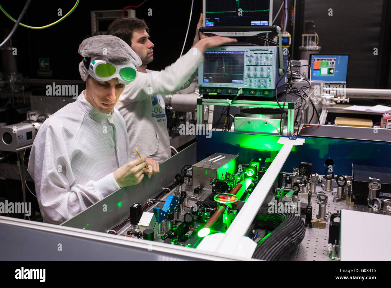 Research group of the Laser and Plasma Physics Laboratory of Prof ...