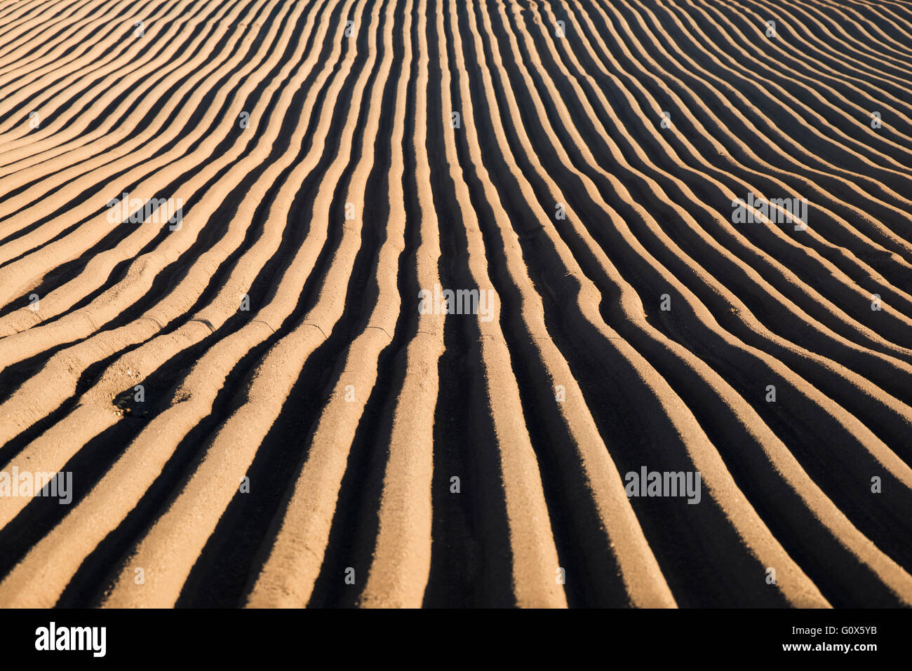 Contour ploughing hi-res stock photography and images - Alamy