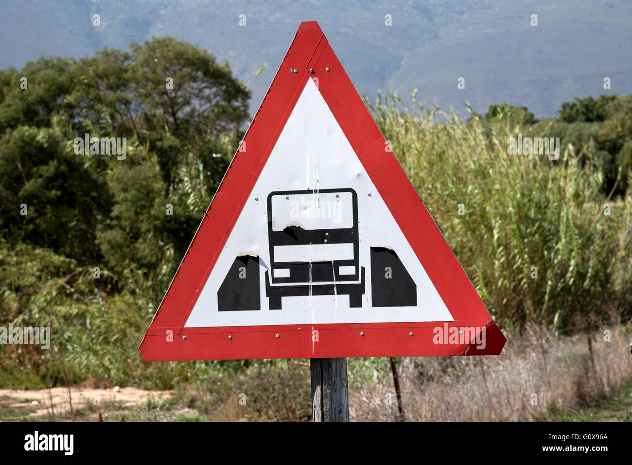 Narrow bridge hi-res stock photography and images - Alamy