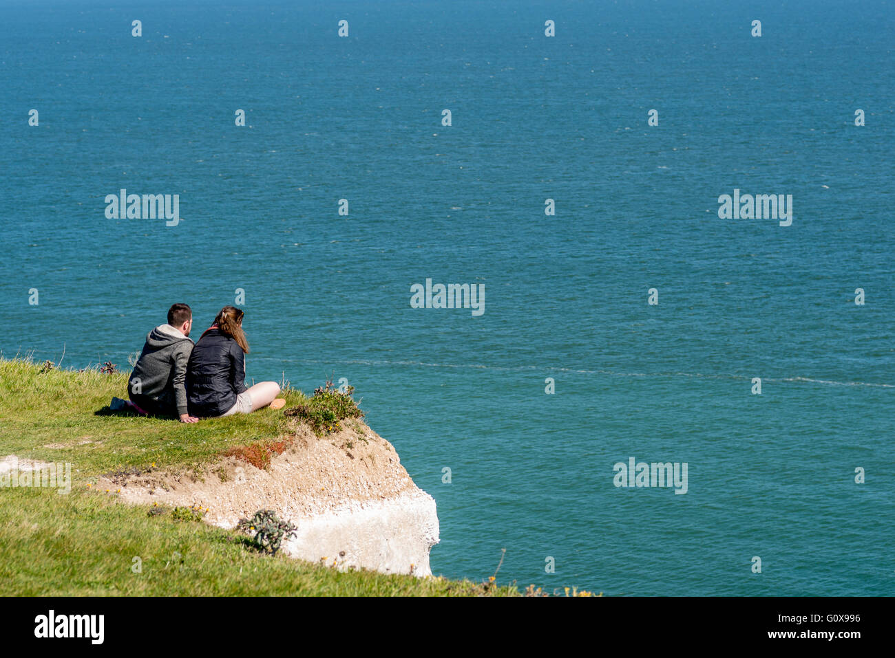 Couple at waters edge hi-res stock photography and images - Alamy