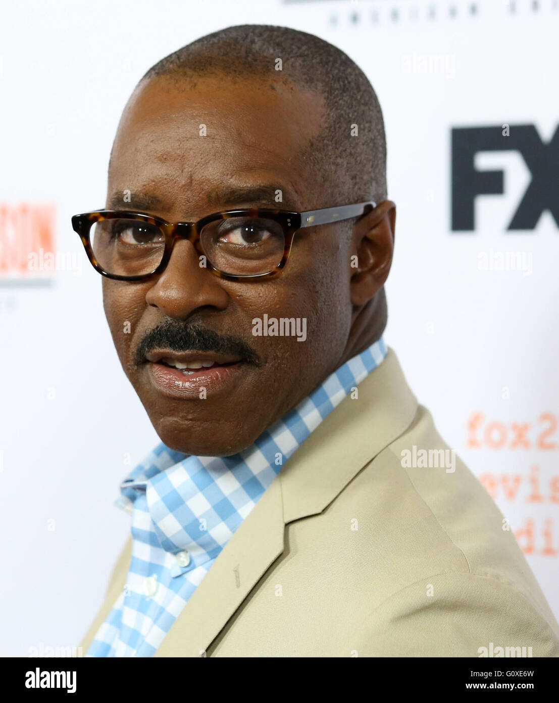Courtney vance simpson hi-res stock photography and images - Alamy