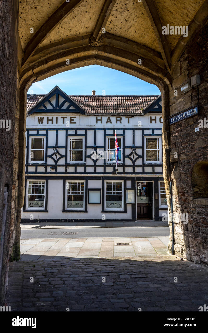 Deans gate hi-res stock photography and images - Alamy