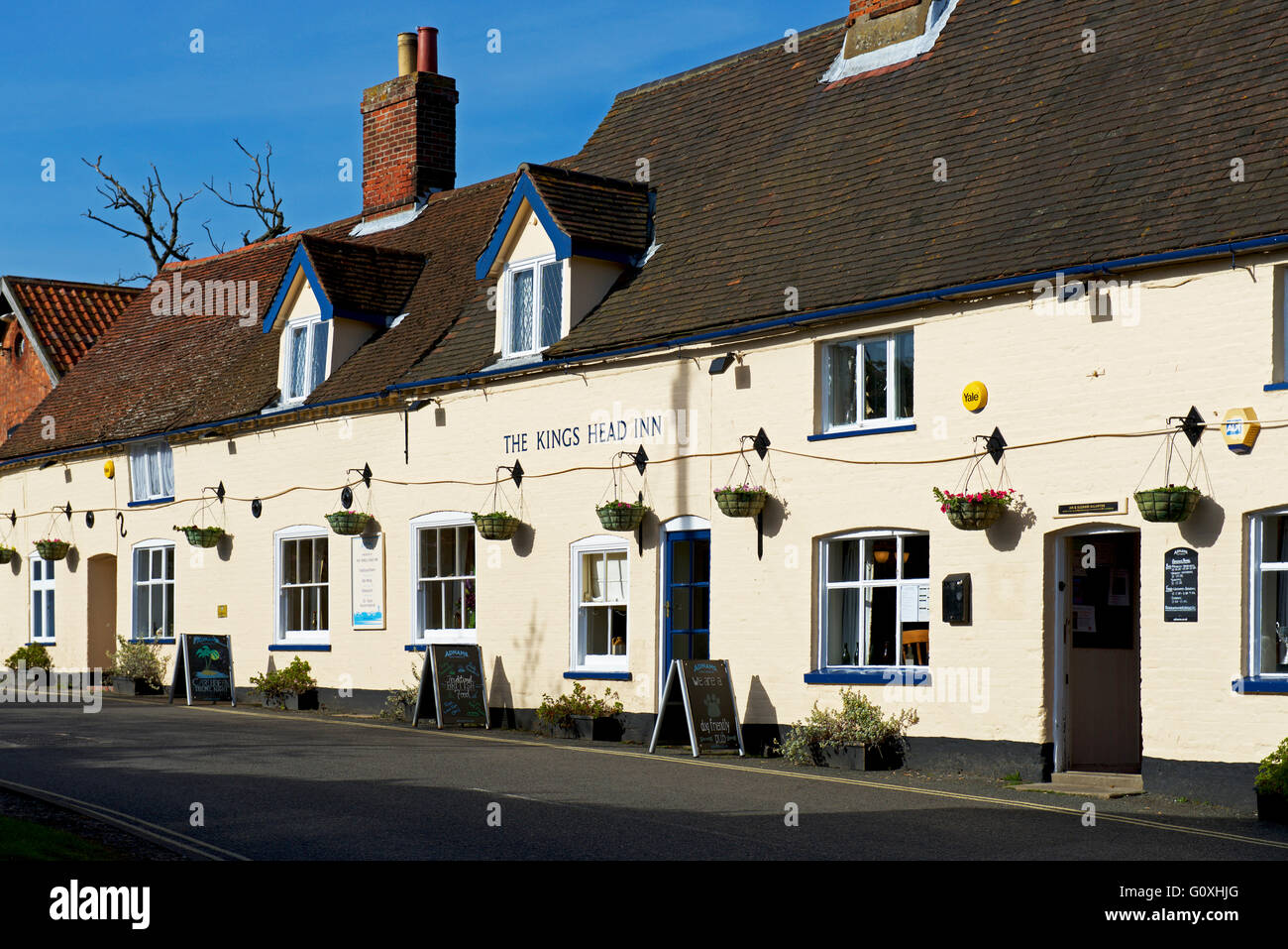 King's head inn suffolk hi-res stock photography and images - Alamy