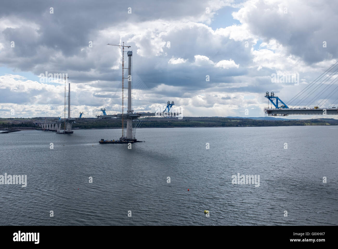 The new Forth Bridge, Queensferry Crossing under construction Stock ...