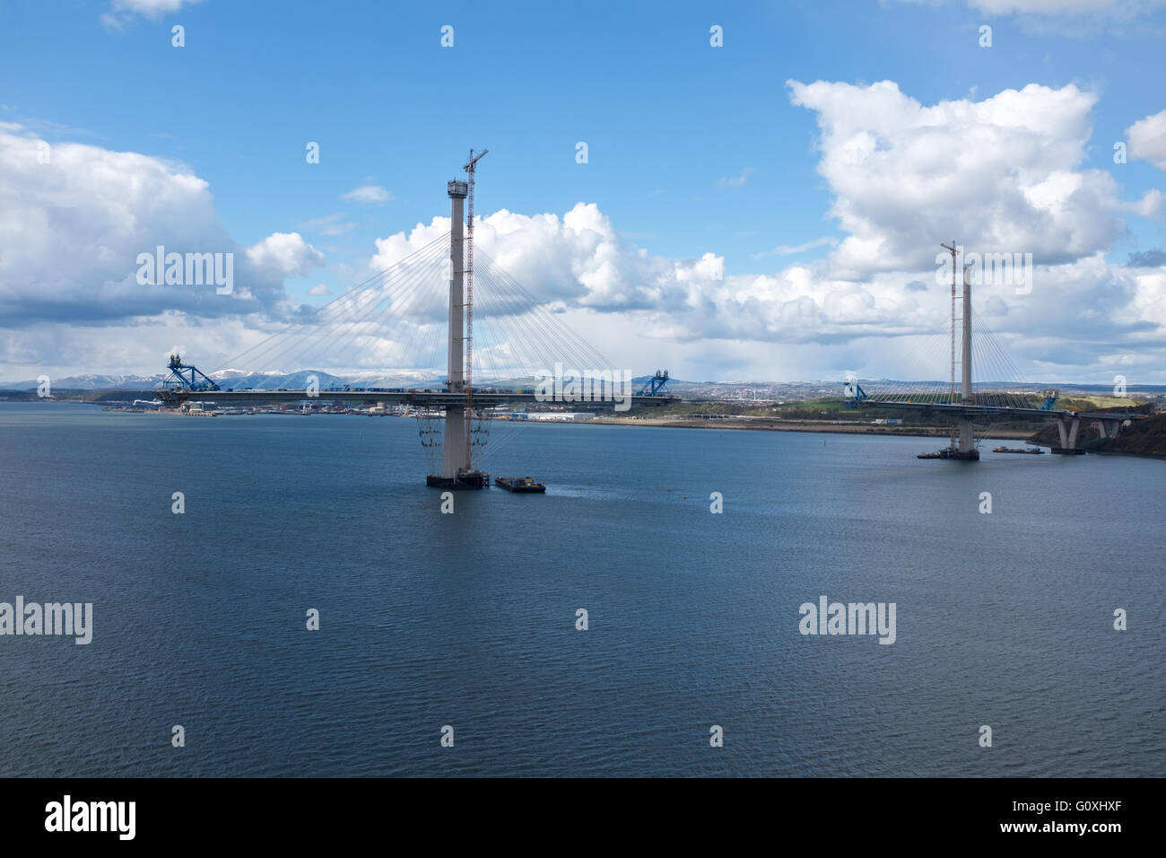 The new Forth Bridge, Queensferry Crossing under construction Stock ...